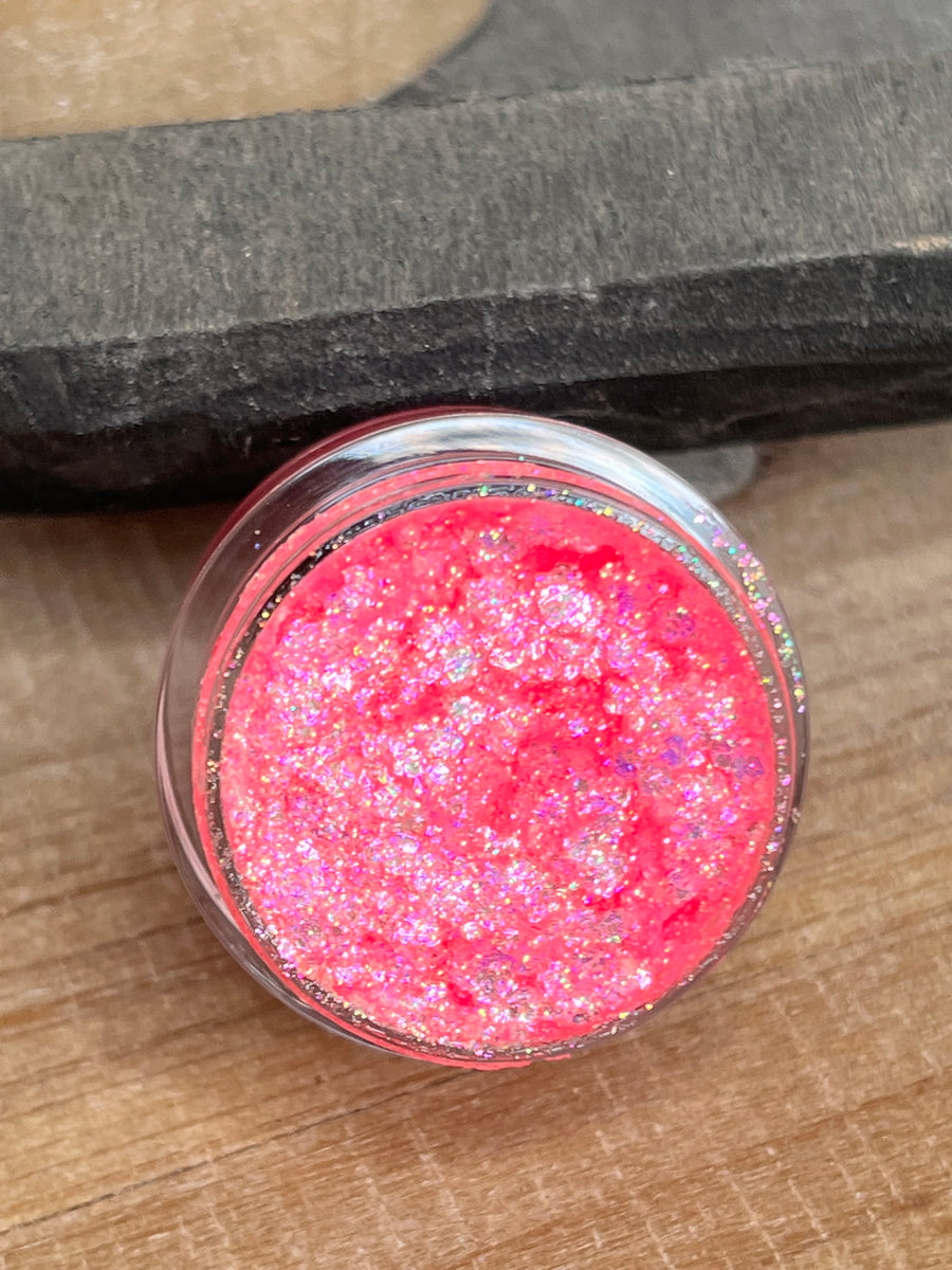 Perfect Pitch Pink – Mimi and Bell